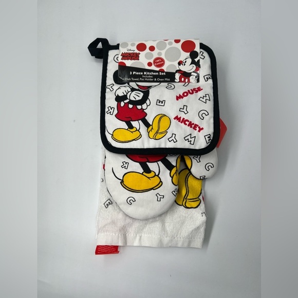 Disney | Kitchen | 3 Piece Kitchen Set Disney Mickey Mouse Minnie Mouse ...